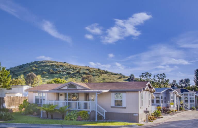 Poway Royal Estates | An All Age Manufactured Home Community in Poway, CA